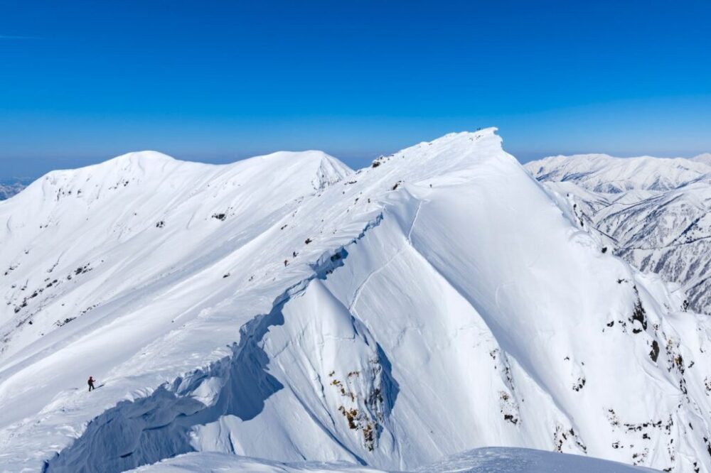 March is the time to challenge Mt. Tanigawa!